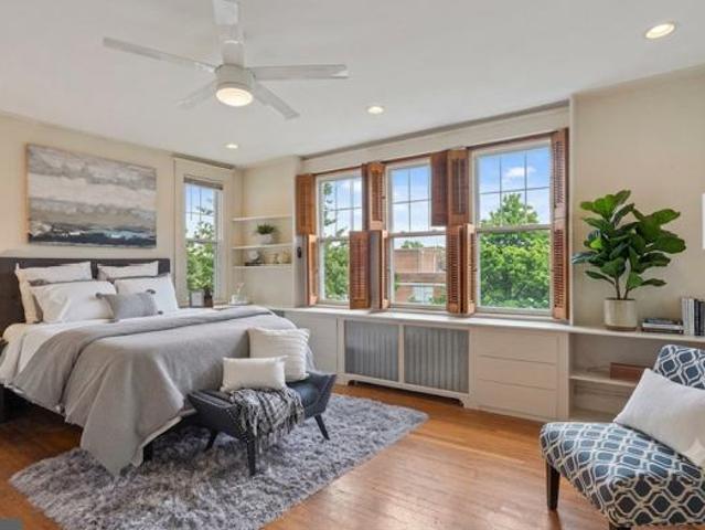 Private Bedrooms in a 4,500 Sq Ft Historic Home