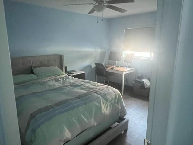 Private Bedroom/Shared Bath in Private Home
