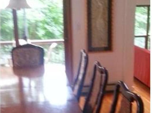 Private Contemporary Home in Hartsdale. Dog OK!