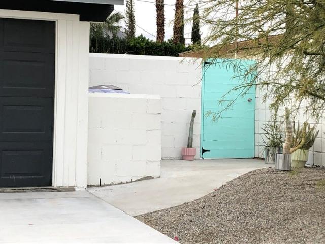 Private Detached CASITA With Utilities Including