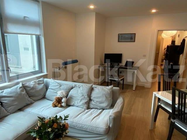 Private development with stunning views of the city