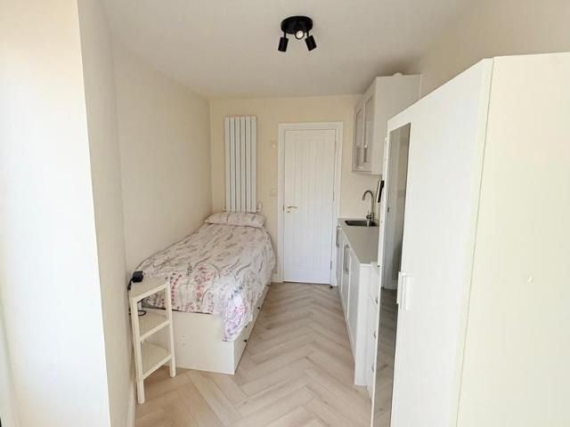 Private En Suite All Bills Included Great Location