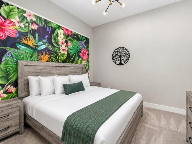 Private Ensuite Bathrooms | Gym| Modern Room in Ki