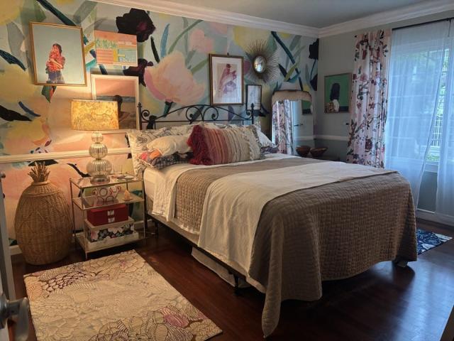 Private Ensuite in Gated Coastal San Pedro Condo