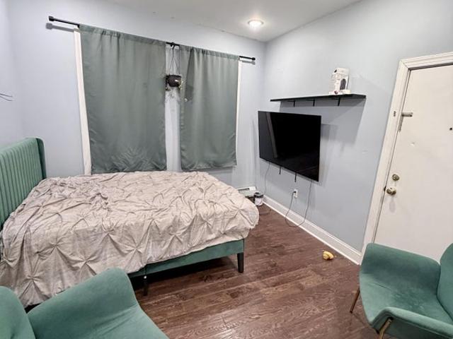 Private Entry/Exit Room for Rent