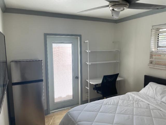 Private Entrancebathroom Furnished Room. All util