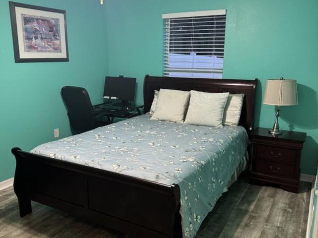 Private furnish room available