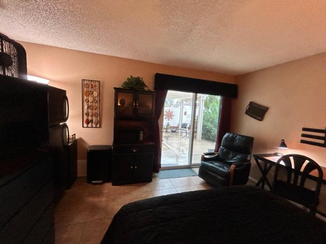 Private Furnished! Unique Mini Studio Type Room