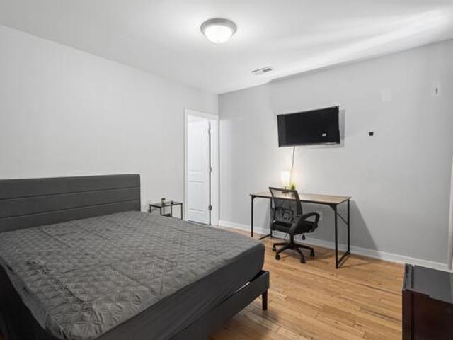 Private Furnished CoLiving in North Philly | Smart TV • Mini‑Fridge • Washer/Dryer