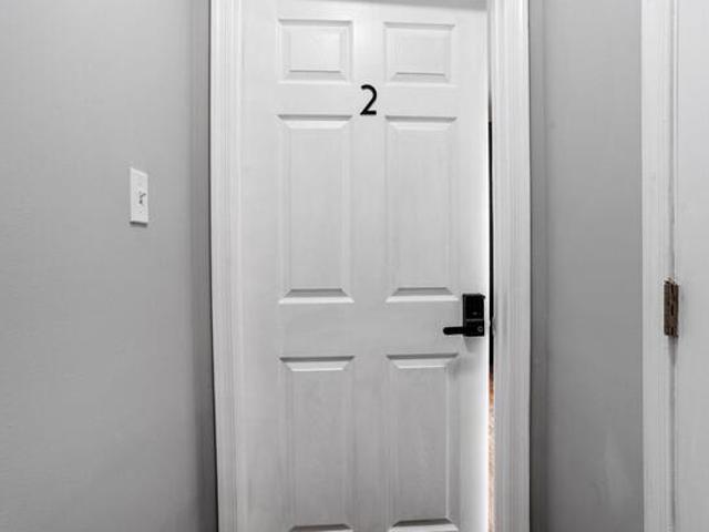 Private Furnished CoLiving in North Philly | Smart TV • Mini‑Fridge • Washer/Dryer