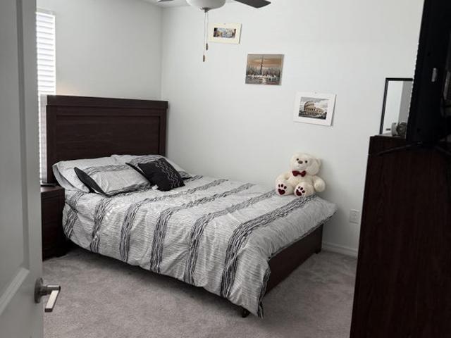 Private Furnished Room for Rent – Great Amenities!