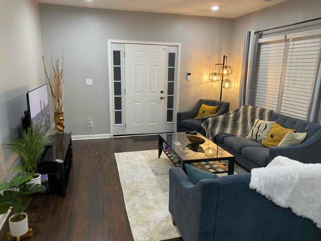 Private furnished room for rent