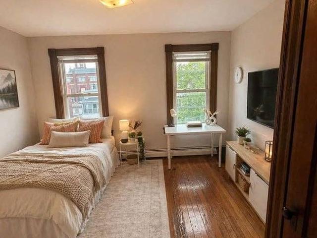 PRIVATE FURNISHED ROOM FOR RENT