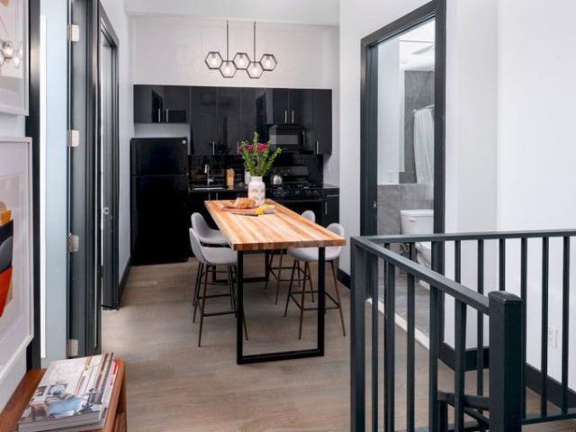 Private furnished room in a 4 bed!