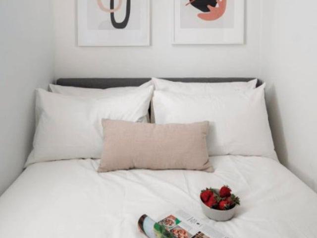 Private furnished room in a 4 bed