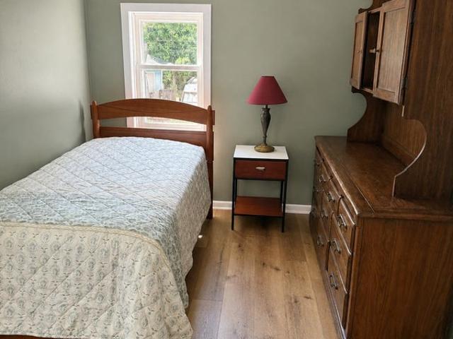 Private Furnished Room in Historic Downtown TC