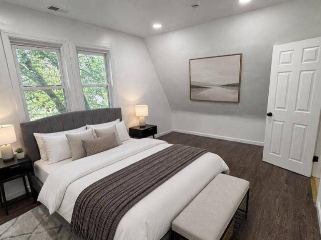 Private Furnished Room in 2BR