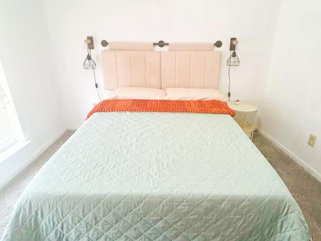 PRIVATE FURNISHED ROOM 1 FOR RENT_$month utiliti