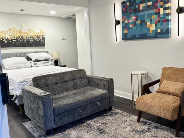 Private Furnished Studio Near Airport