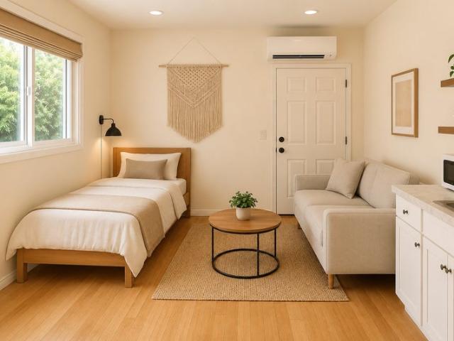 Private Garden Sanctuary in Woodland Hills
