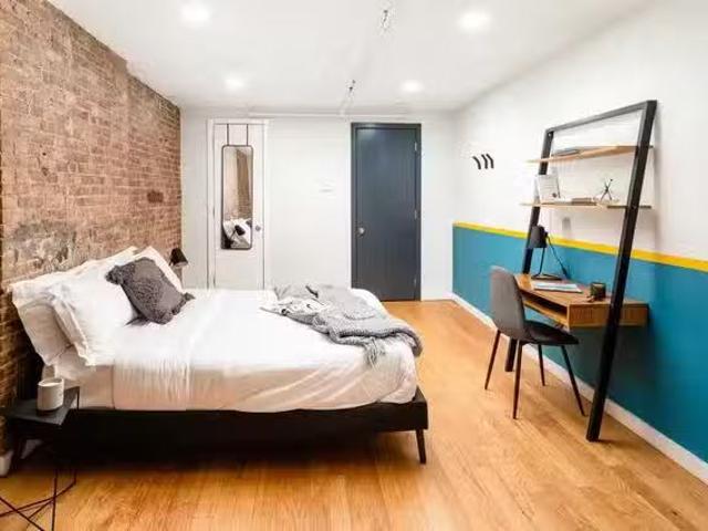 Private Room 3 Bed 1 Bath