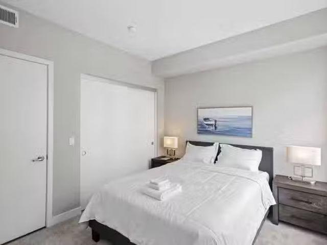 Private Room 3 Bed 2 Bath