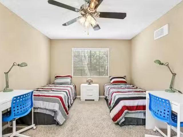 Private Room 2 Bed 2 Bath