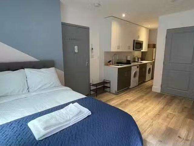 Private Room
