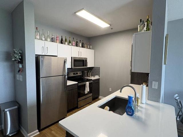 Private room and bath available!