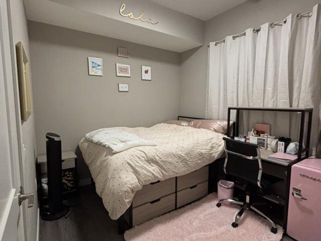 Private Room and Bath In Luxury Student Housing