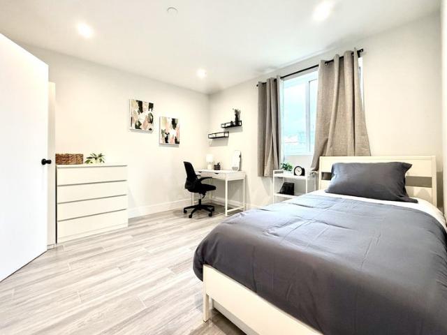 Private room and bathroom, month to month deal