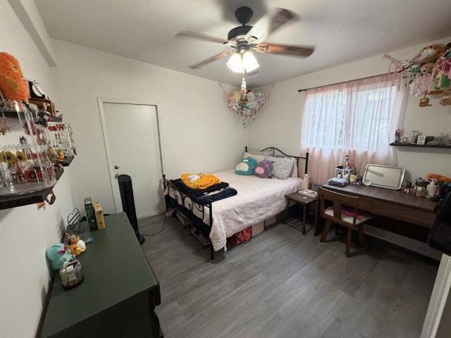 Private room and bathroom