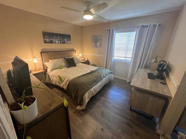 Private room and bathroom