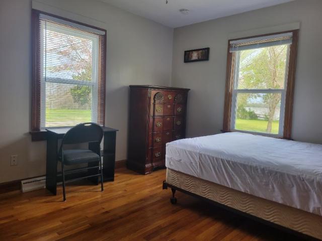 Private room along the James River