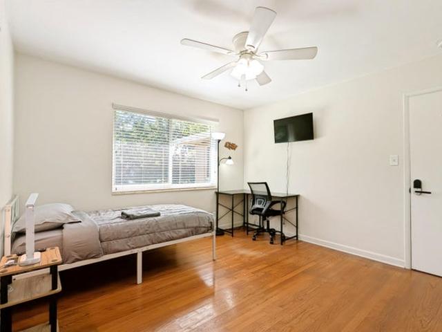 Private Room Available Now | Quiet 3 Guest Home