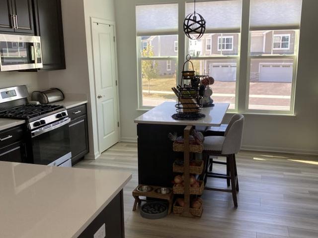 Private Room Available Beautiful 2,300 SqFt Town
