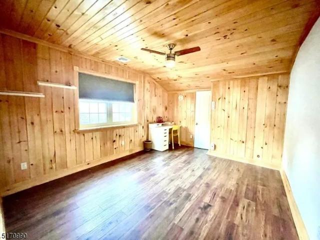 Private Room Available in Ewing, NJ – $1,050/month