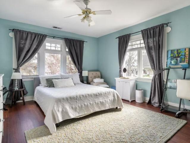 Private Room Available in Spacious Shared Home – U