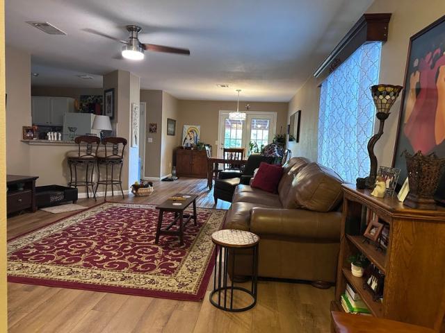 Private Room Available in Updated SE Austin Home