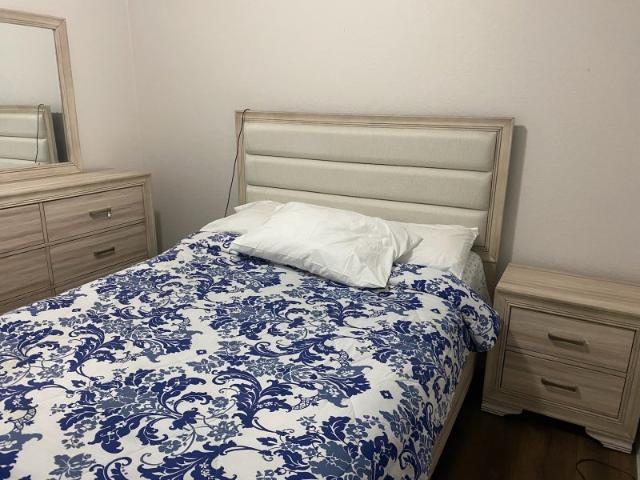 Private Room Available in Well Maintained Home