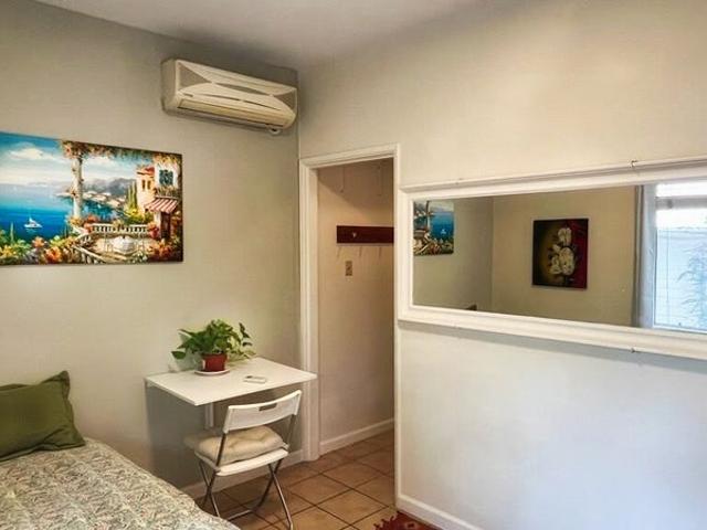 Private Room, Available July 1st