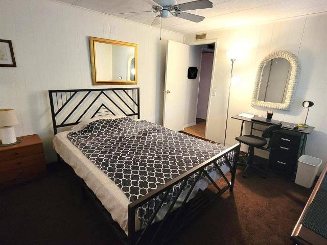Private room & bath available