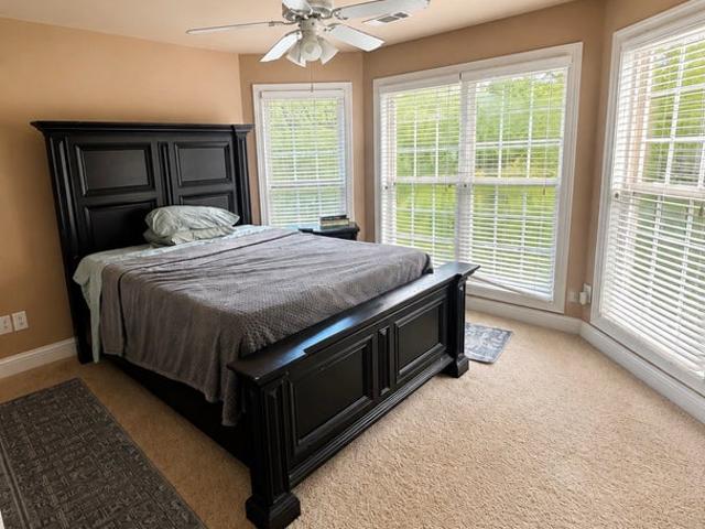 Private Room + Bath in Jonesboro