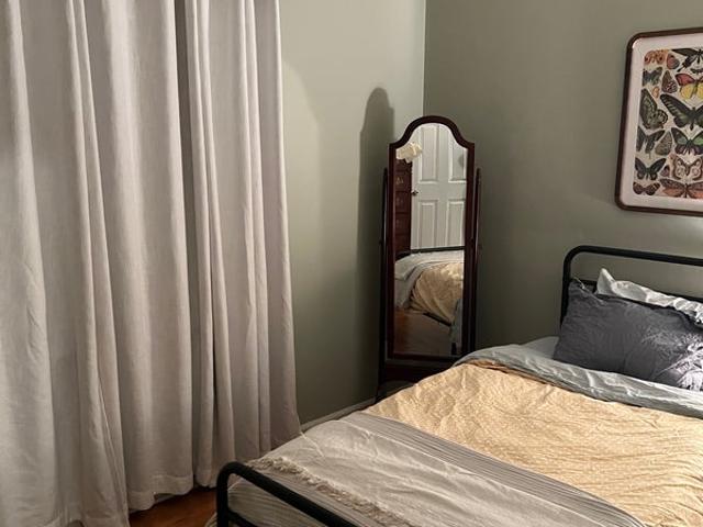 Private room & bath in newly renovated home