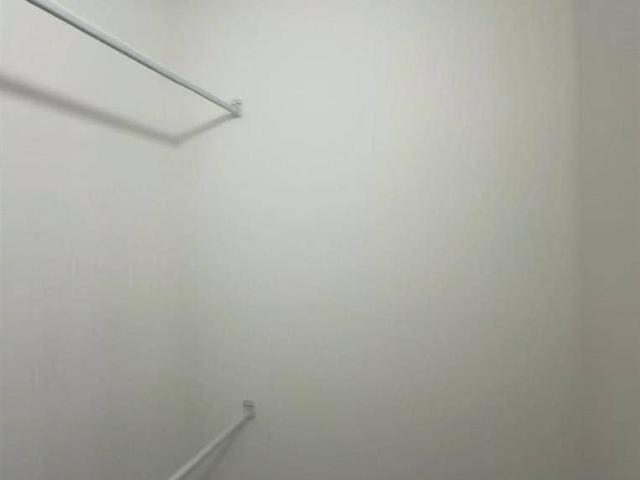 Private room & bathroom!