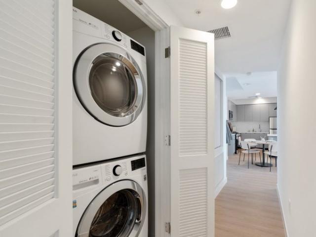 Private room + bathroom for rent
