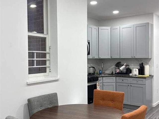 Private room Brooklyn Brighton Beac