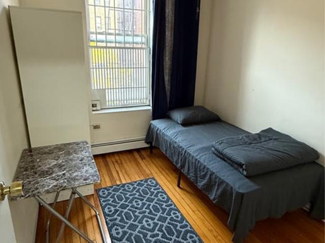 Private room Brooklyn Kings Highway