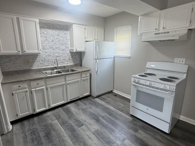 Private room/ entire place to rent