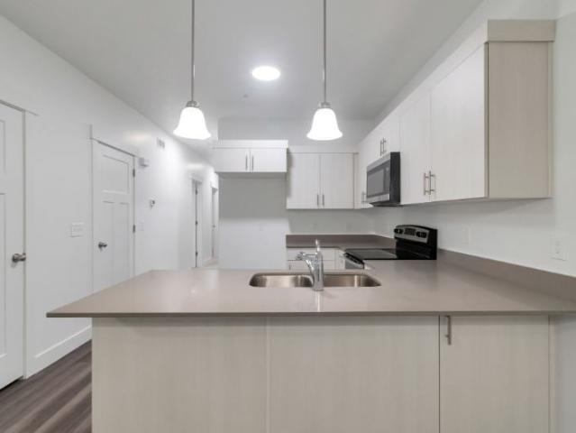 Private room for male tenant